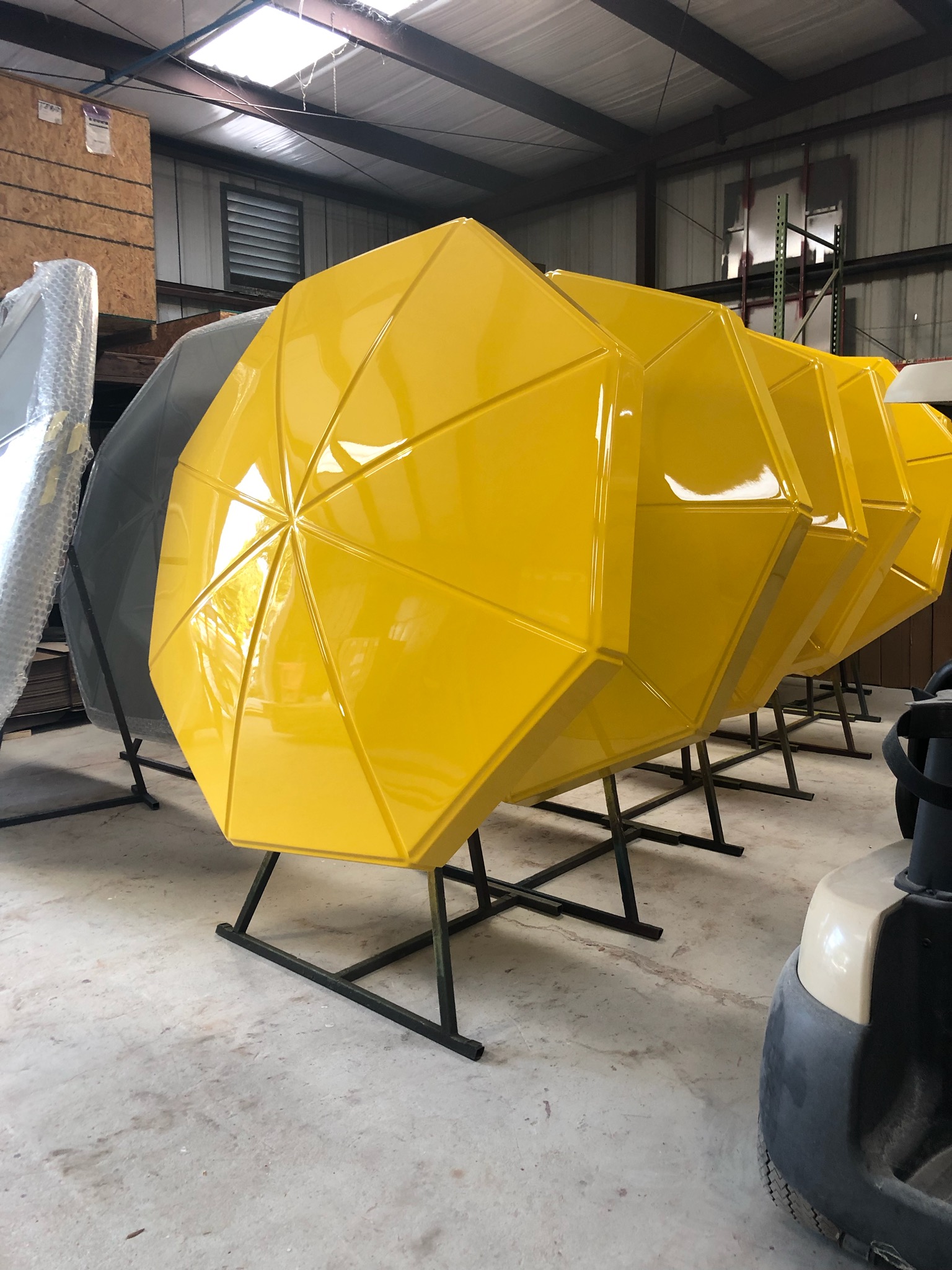 6′ Octagonal Umbrella With Valance With High Wind Upgrade in Safety ...