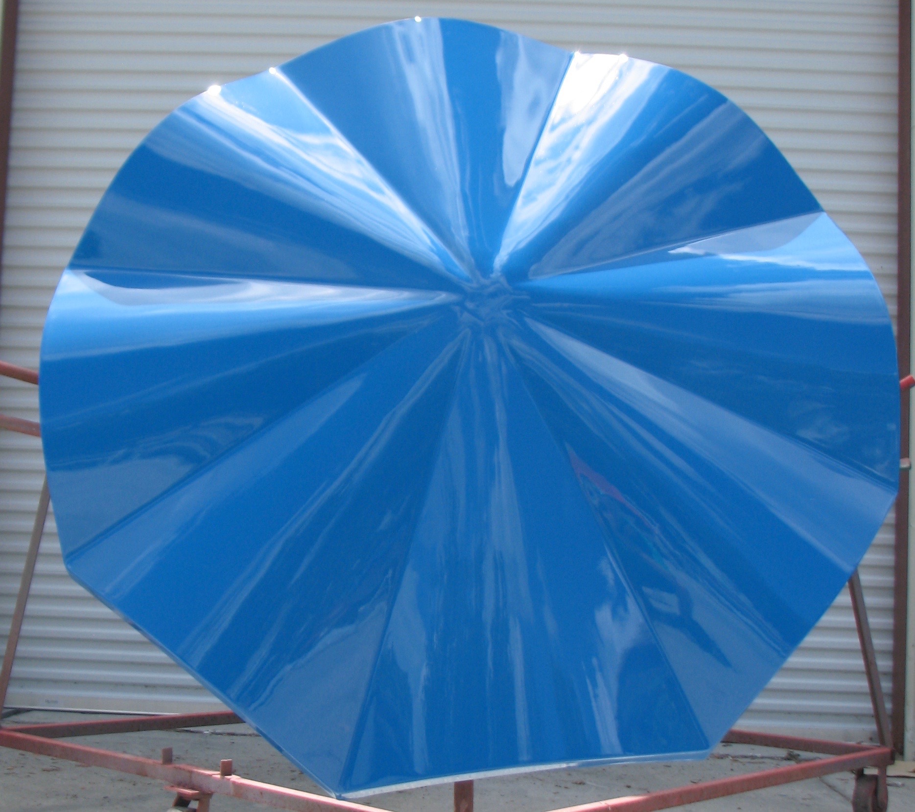 6′ Wave Style Umbrella in Hydroelectic Blue | STM Industries