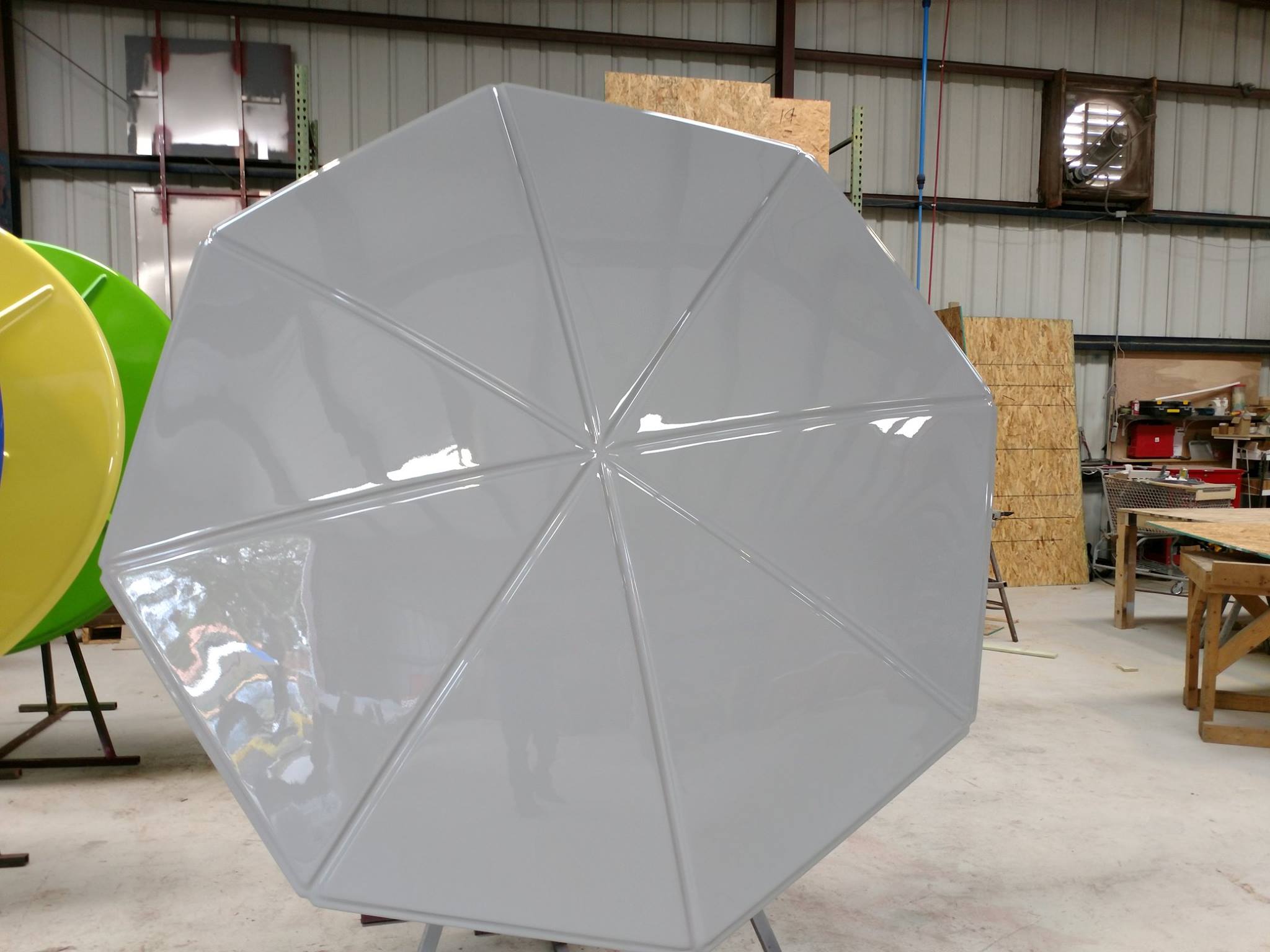 8′ Octagonal Umbrella With Valance in Light Gray Silverback | STM ...