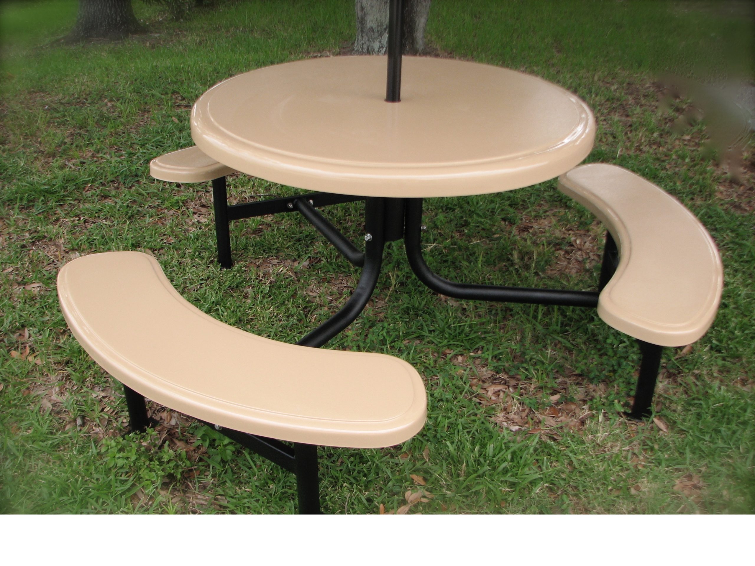 Café Six Table in Tantone | STM Industries