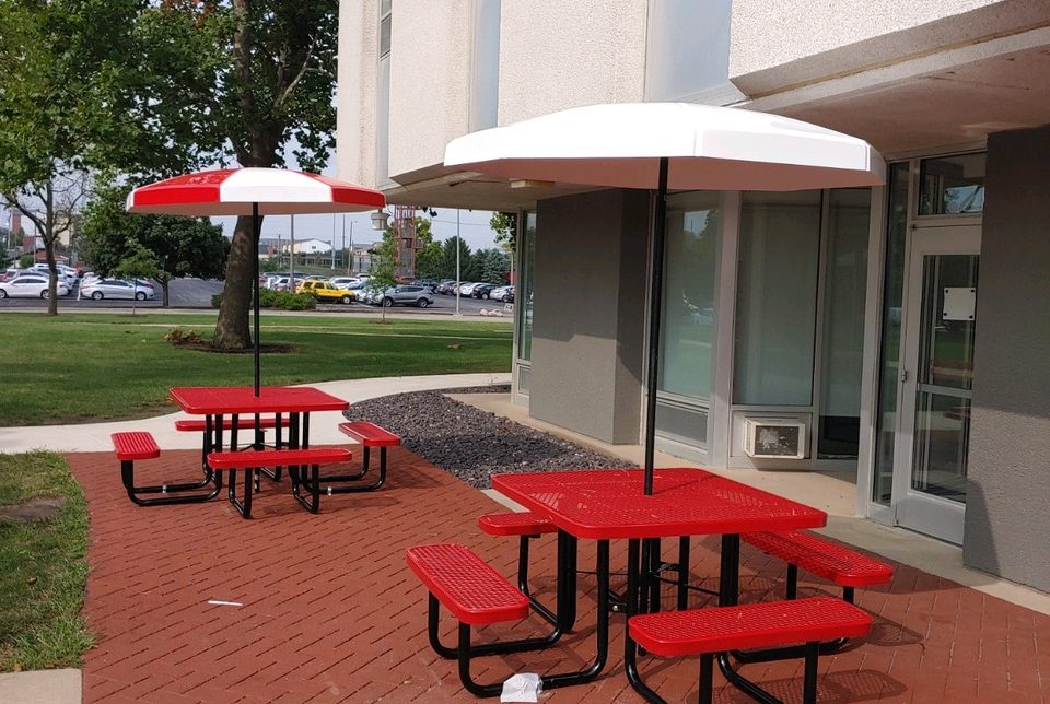 Outdoor Tables Umbrellas for Colleges & Schools | STM Industries